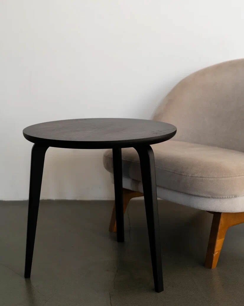 Стол журнальный, массив ясеня, графит, влагостойкий, 57x55x57 см