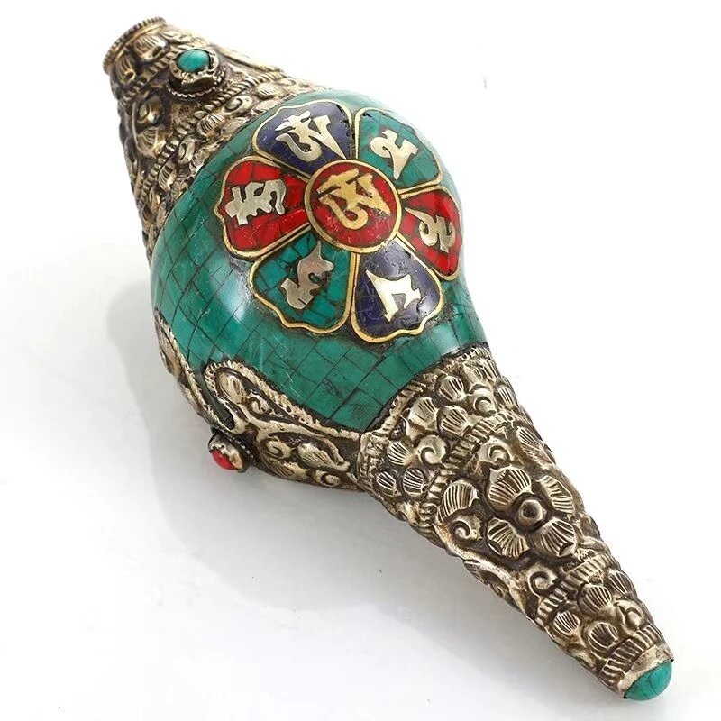 Буддийский декор из раковины