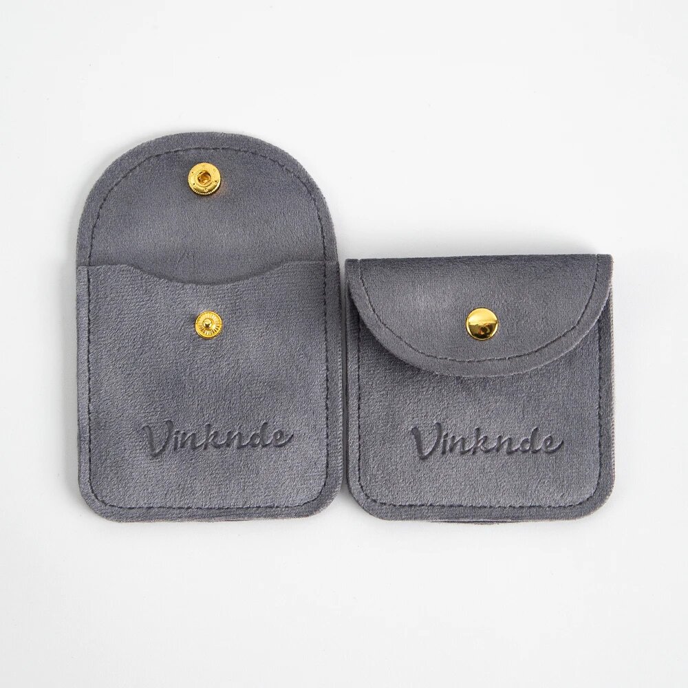 50 шт./лот, мешочек для ювелирных изделий, мягкая бархатная сумка на кнопке, конверт, упаковка для ювелирных изделий, браслет, ожерелье, серьги, кольцо, рождественский мешочек, Grey With Logo, 8x8cm