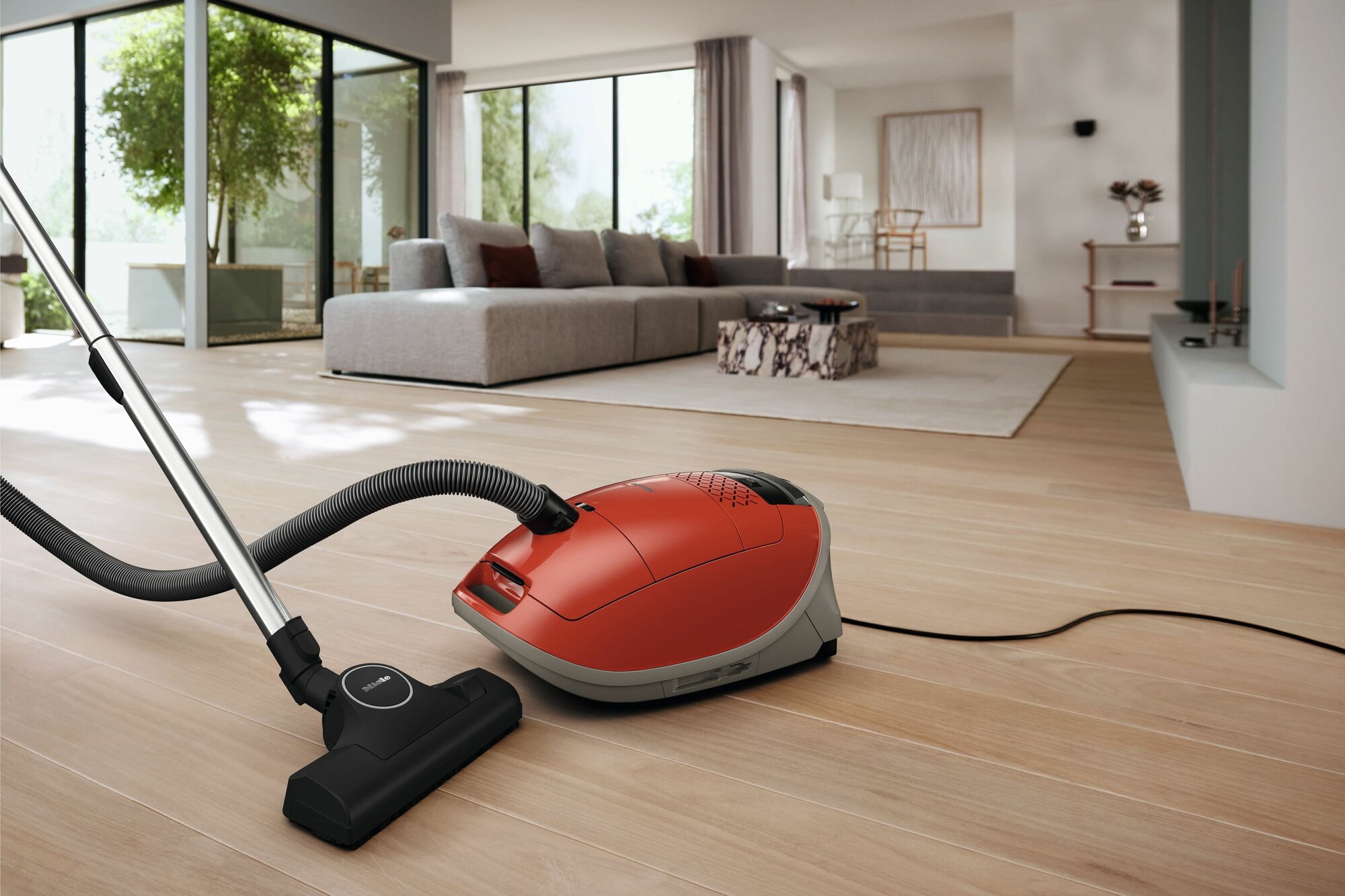 Пылесос Miele Guard M1 Terra Red — фото 1