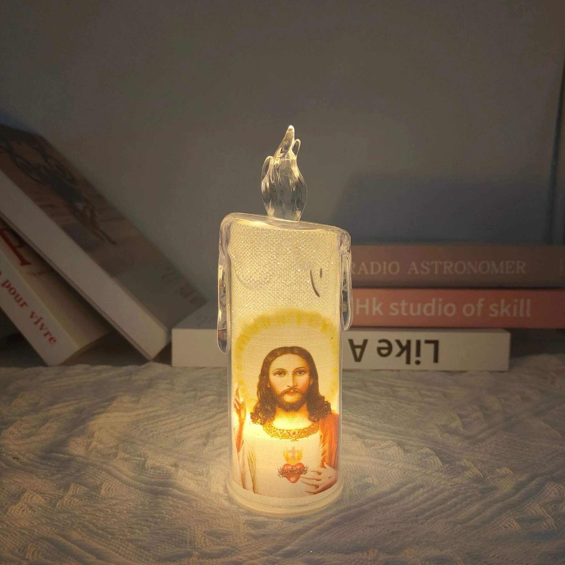 Электронная свеча MOONBIFFY с Иисусом 09
