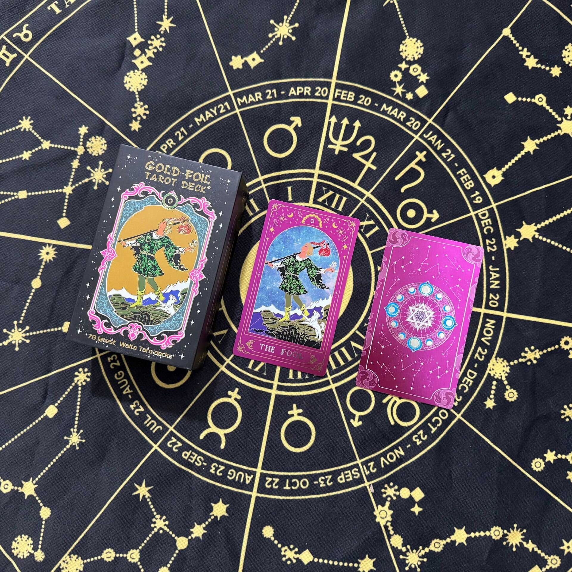 Настоящие карты Таро для новичков, цветные печатные, тисненые, набор карт для игры, коробка с цветными инструкциями, игральные карты