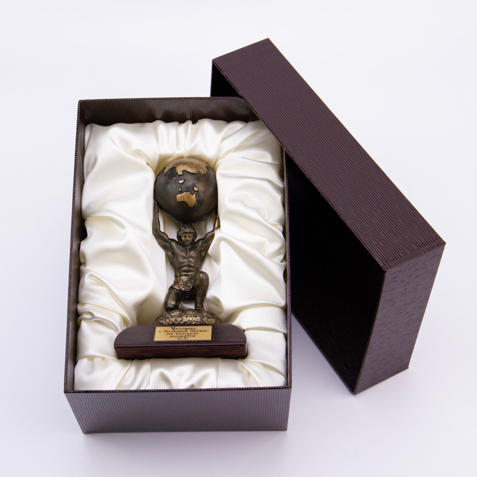 Фигурка из литьевого камня "Атлант" ФЛК-61