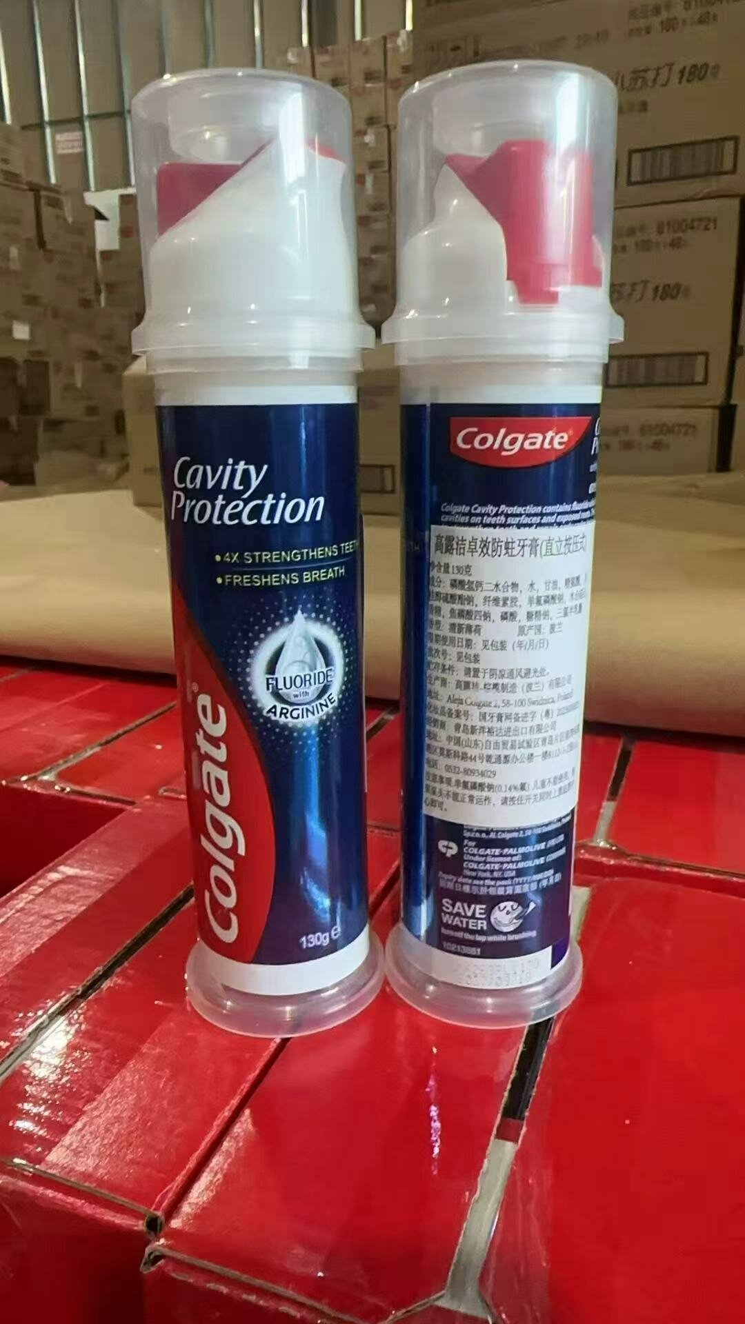 Зубная паста Colgate Upright, эффективная против кариеса, пресс-тип, фторид, европейский импорт, свежее дыхание, 130 г для мужчин и женщин