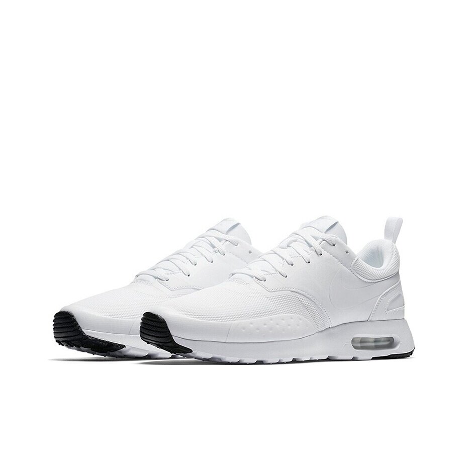 Кроссовки NIKE Air Max Vision, размер EU 44.5 стопа (28.5CM), белый, — фото 1