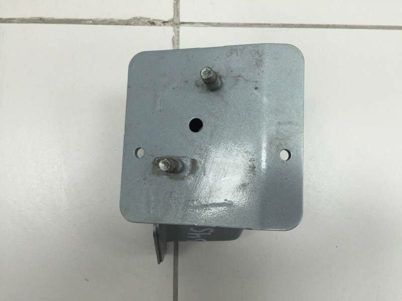 Кронштейн усилителя переднего бампера Nissan Almera Classic B10 2006-2013