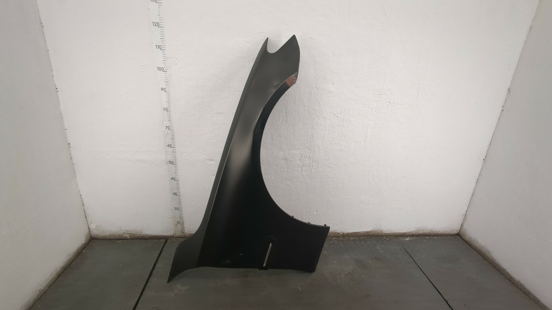 Крыло правое переднее BMW 7 F01 Б/У