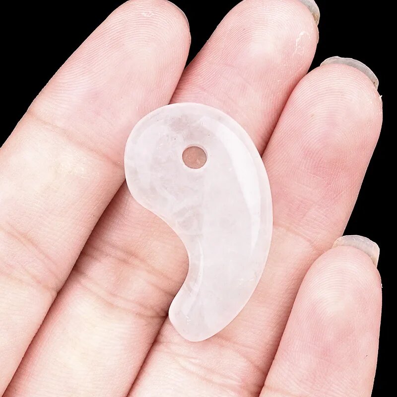 Магатама из агата 2pcs, Clear Quartz