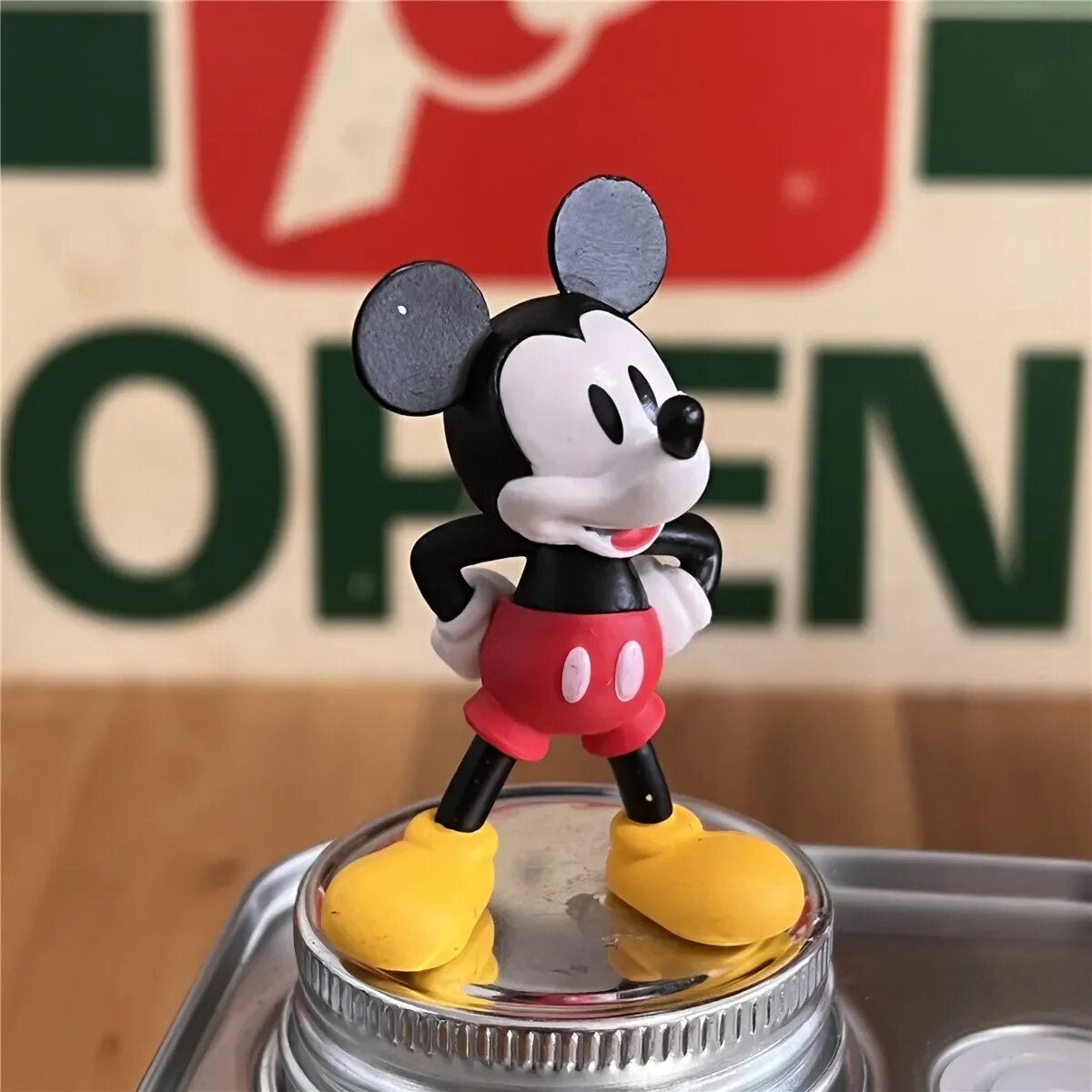 Фигурка Bandai Микки Маус, цвет C