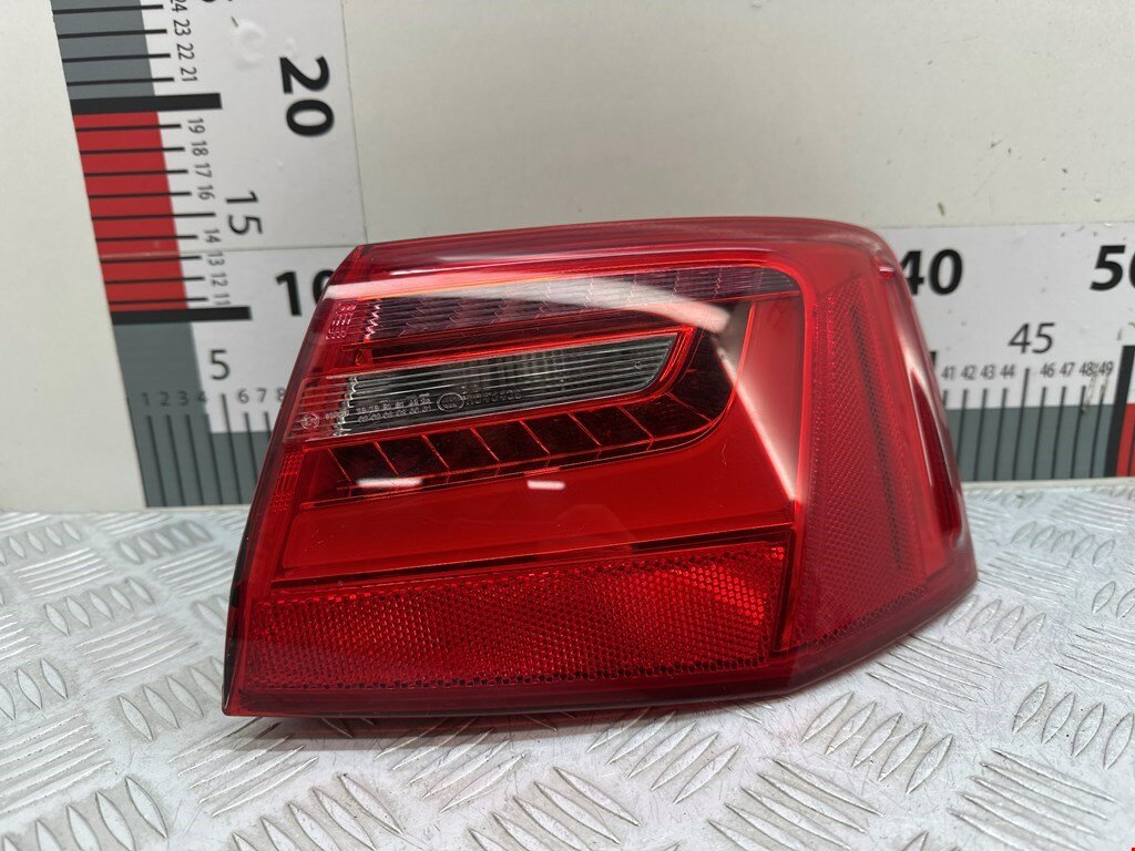 Фонарь задний правый Audi A6 C7 4G5945096A арт. 2262038