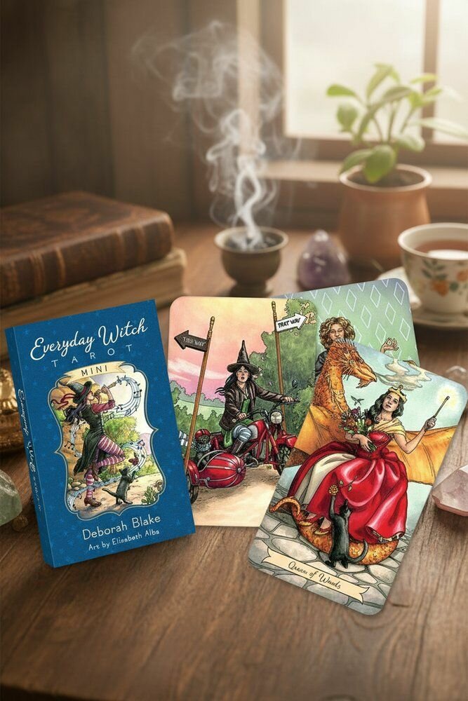 Карты Таро "Everyday Witch Tarot mini Cards" Llewellyn / Повседневное Таро Ведьмы мини 63454