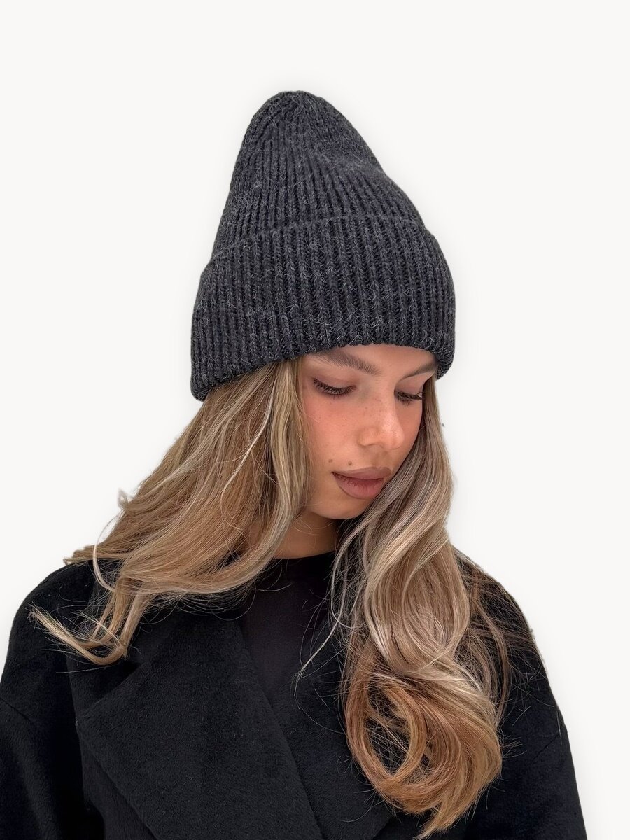 Шапка-бини 2025-2026 для женщин