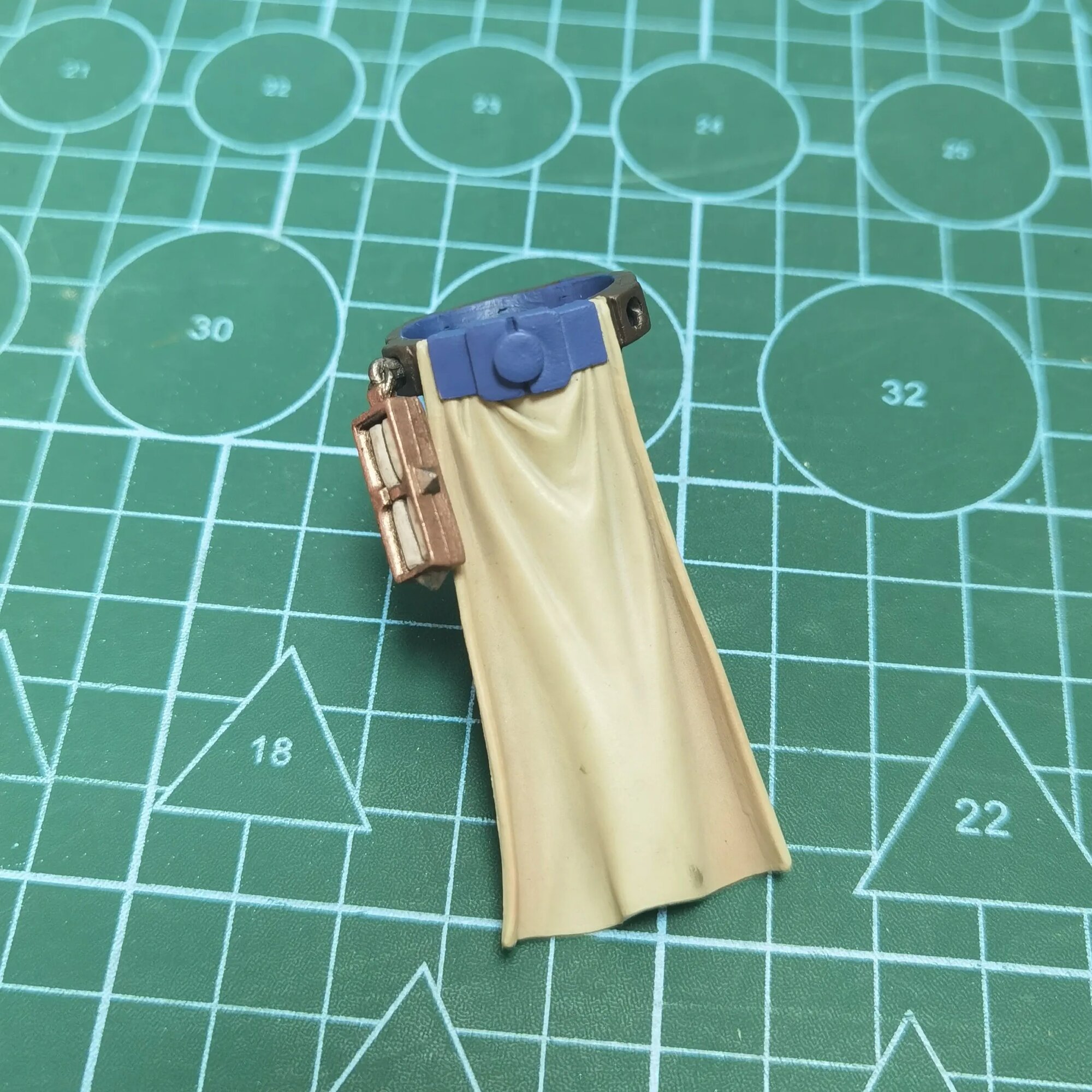 Joytoy Warhammer 1/18 Фигурка капитана ультрамаринов