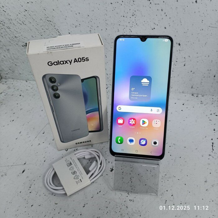 Смартфон Samsung A05s 4/64 Серебристый