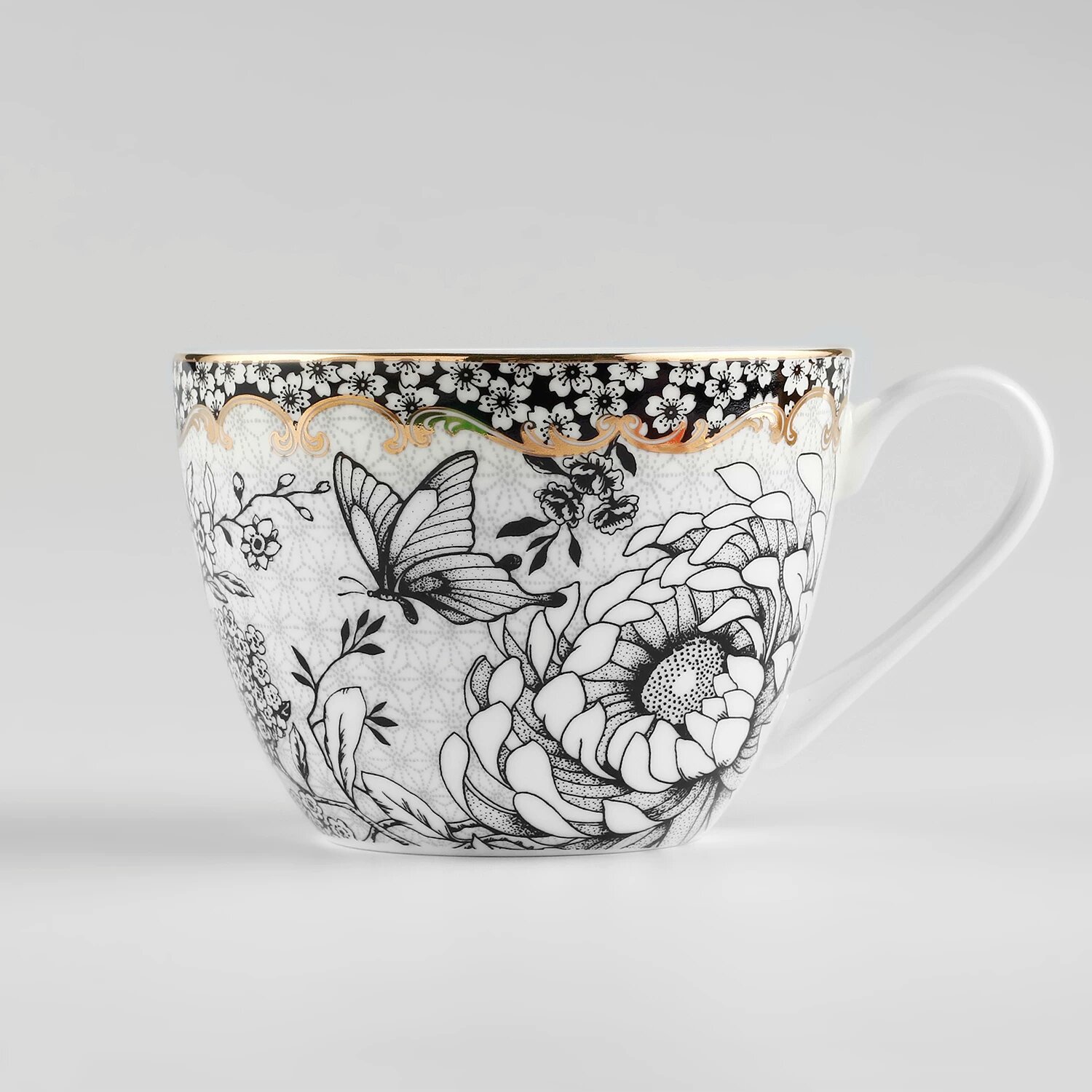 Чайная чашка из костяного фарфора, большая кружка, керамическая чашка для кофе, чашка для воды Кружка «Цветок-бабочка»