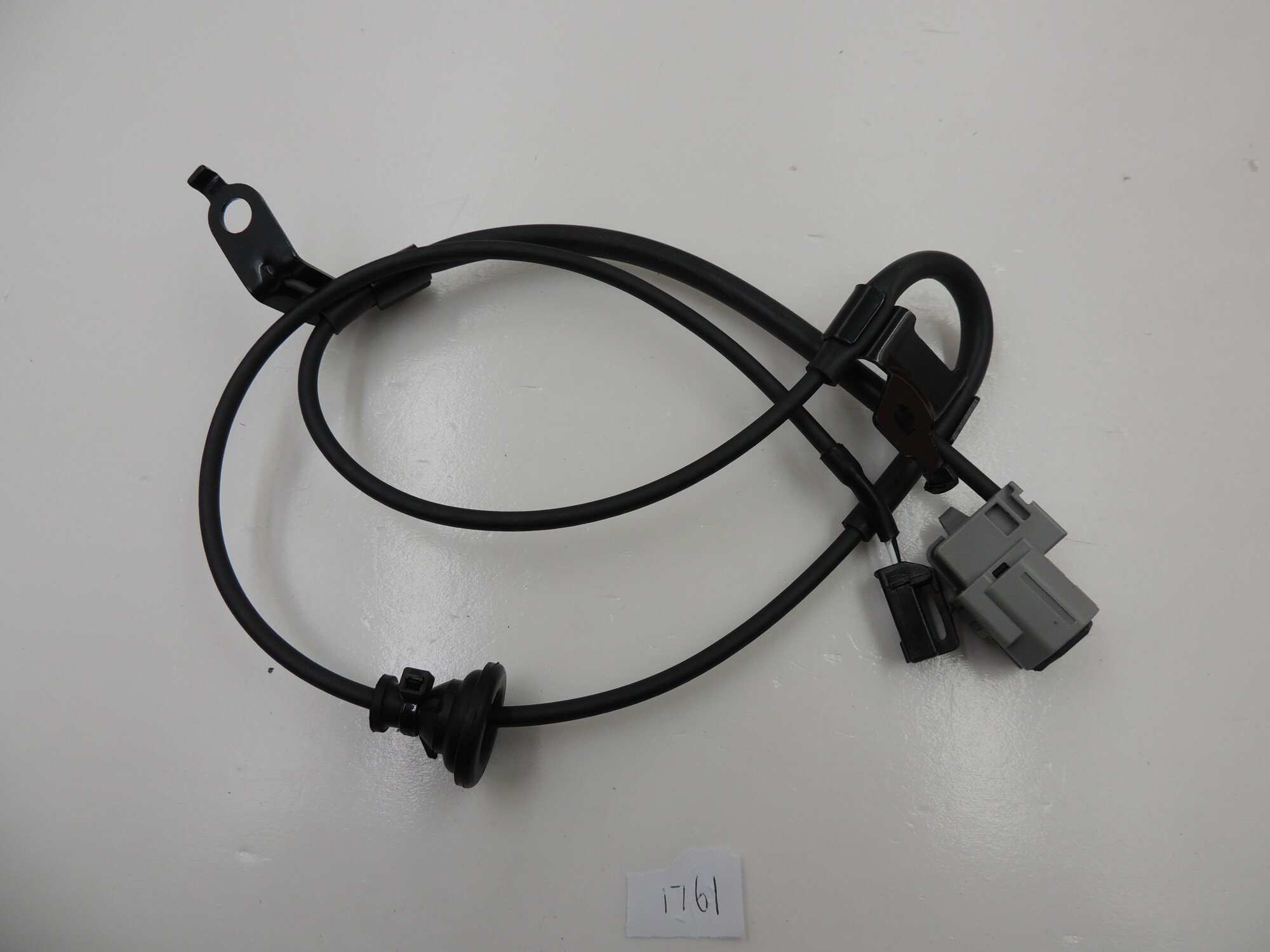 Датчик ABS 89516-06190 Toyota