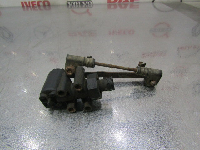 Датчик уровня пневмоподвески MAN TGA