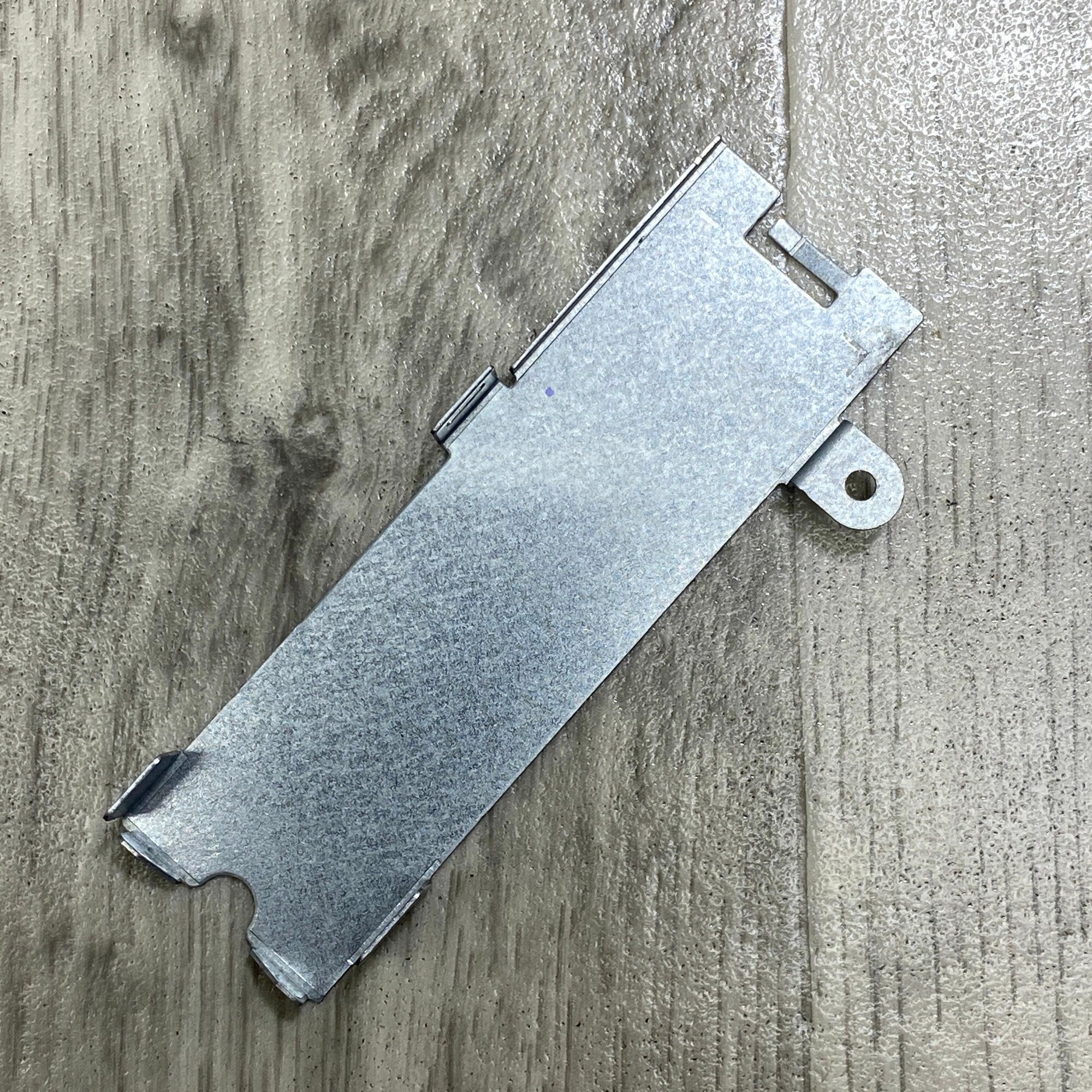 Крепление SSD Dell Latitude 3500