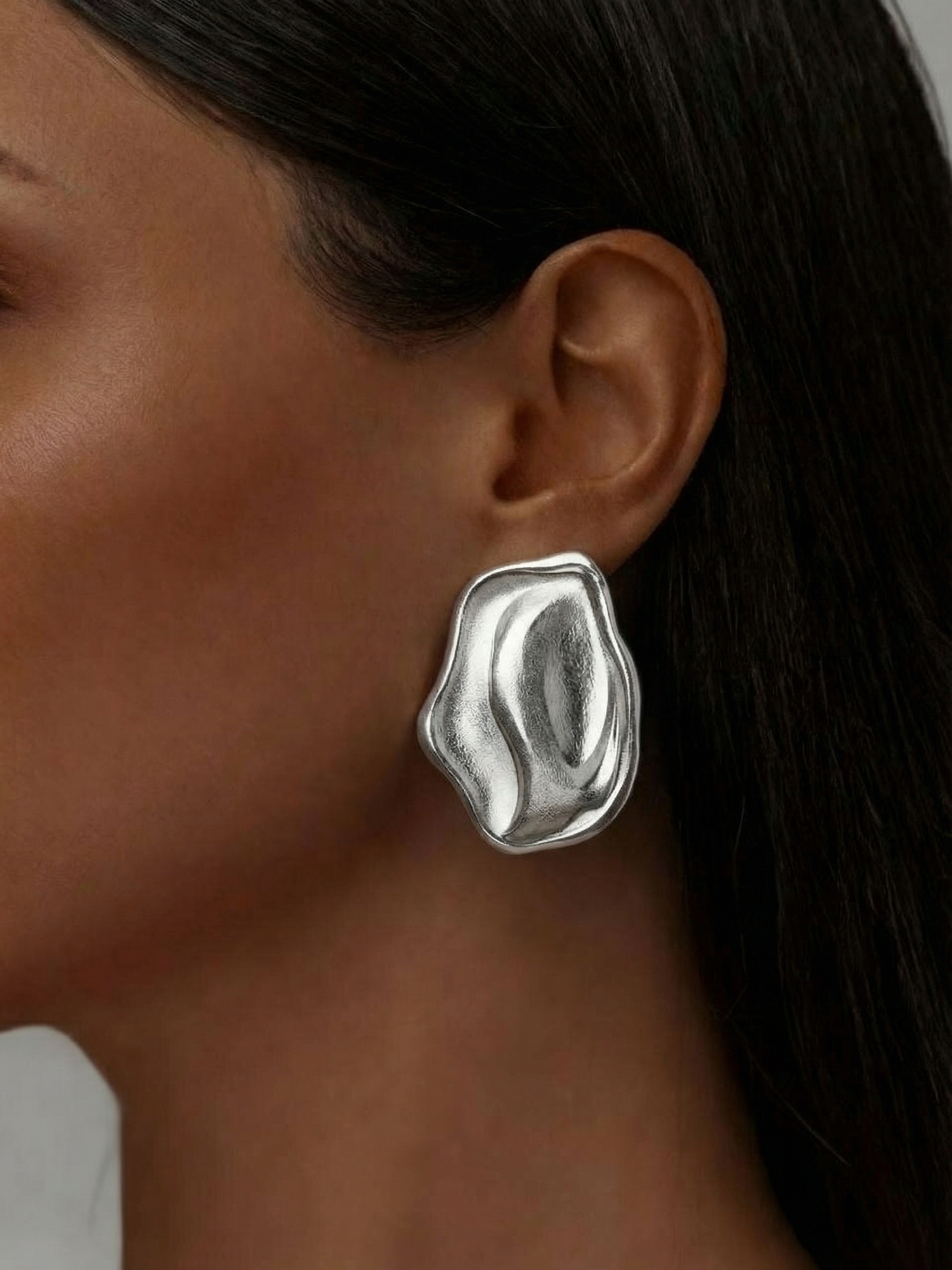 Серьги пусеты