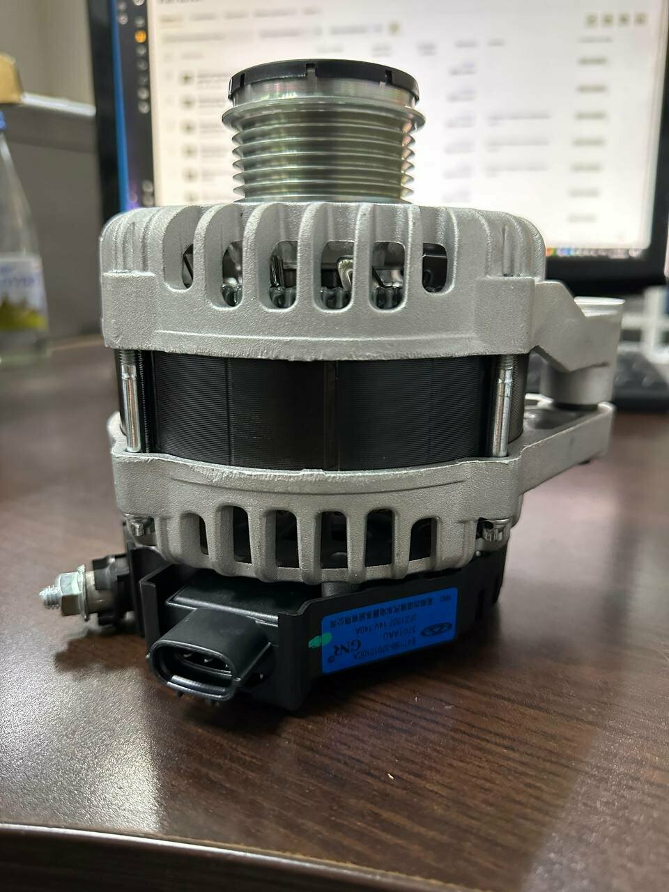 Новый оригинальный генератор CHERY, артикул - E4T15B-3701010CA