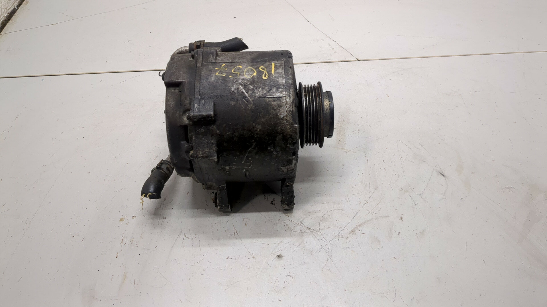 Генератор Audi A8 (D4) Б/У