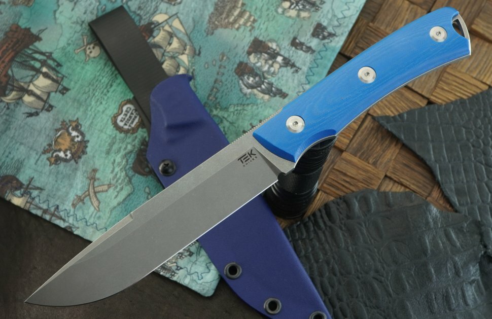 Нож Tekeev Knives Shark, сталь N690, рукоять синий G-10