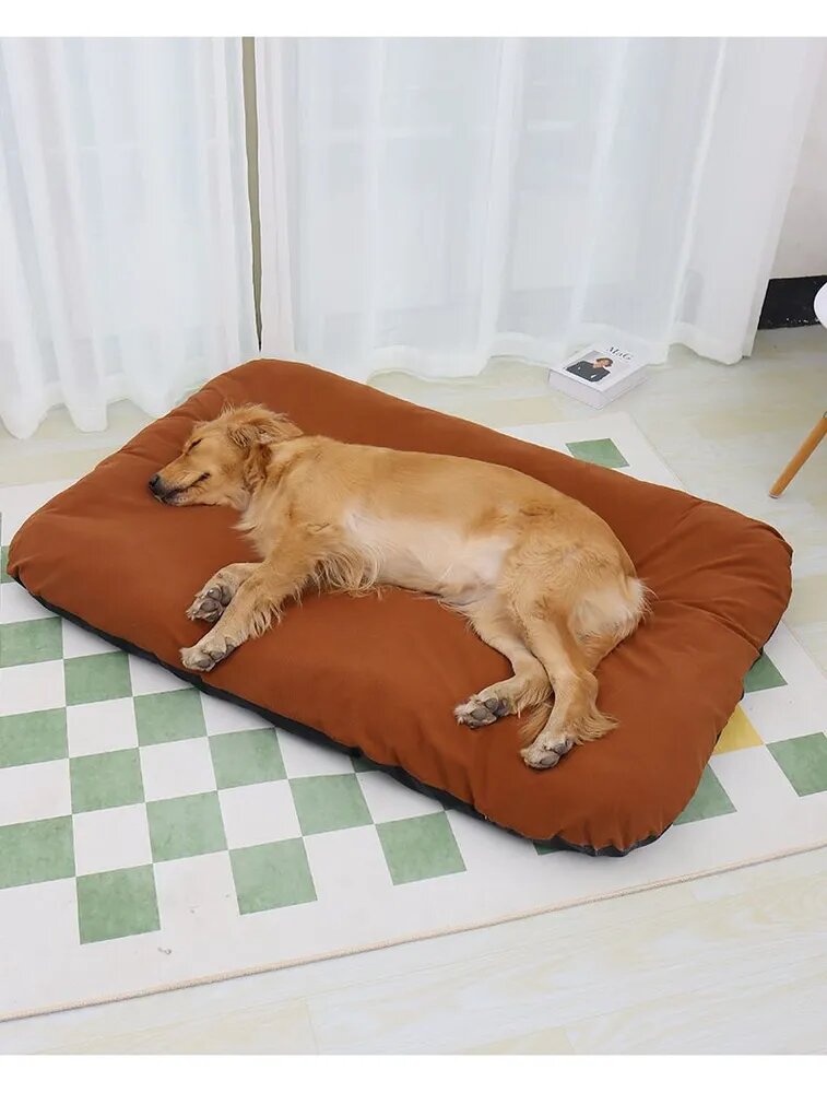 Диван-лежак антивандальный для собак крупных пород