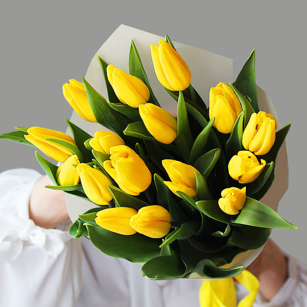 Букет желтых тюльпанов 15 шт.