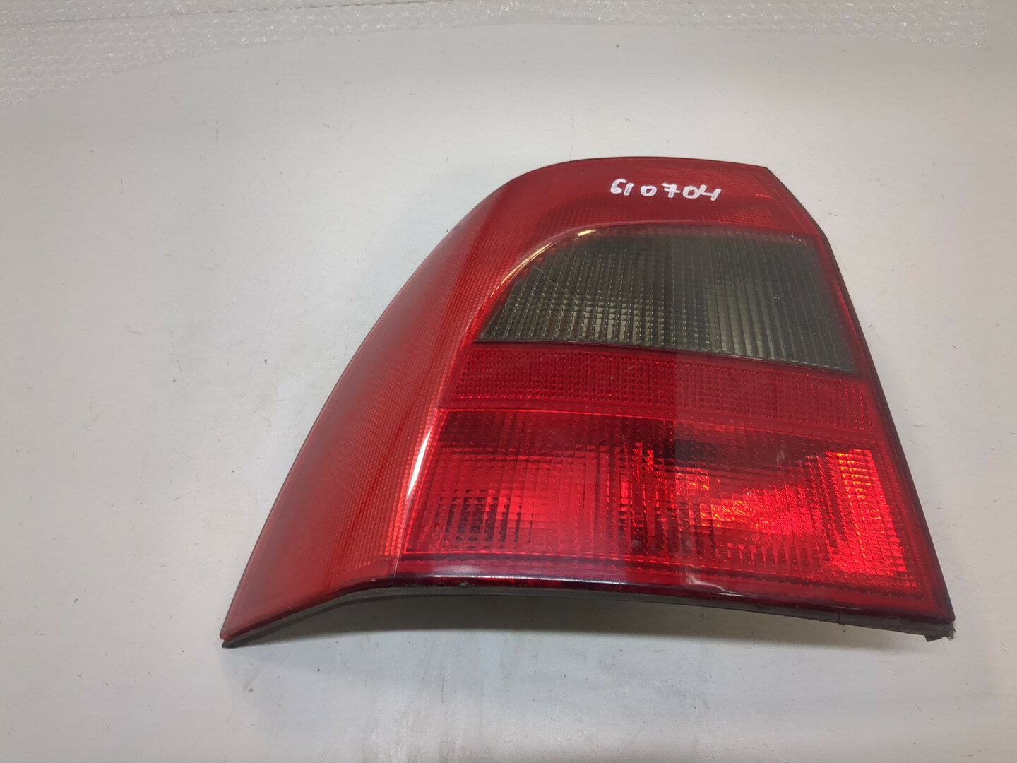 Фонарь (задний) левый Opel Vectra B Б/У