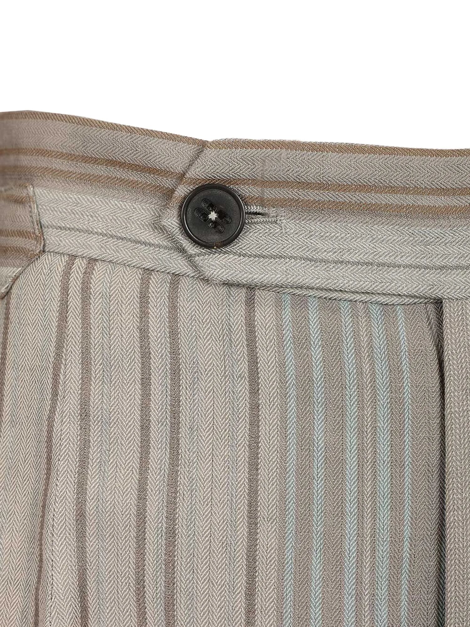 Шорты Vivienne Westwood Striped buckle shorts, размер 48, разноцветный — фото 1