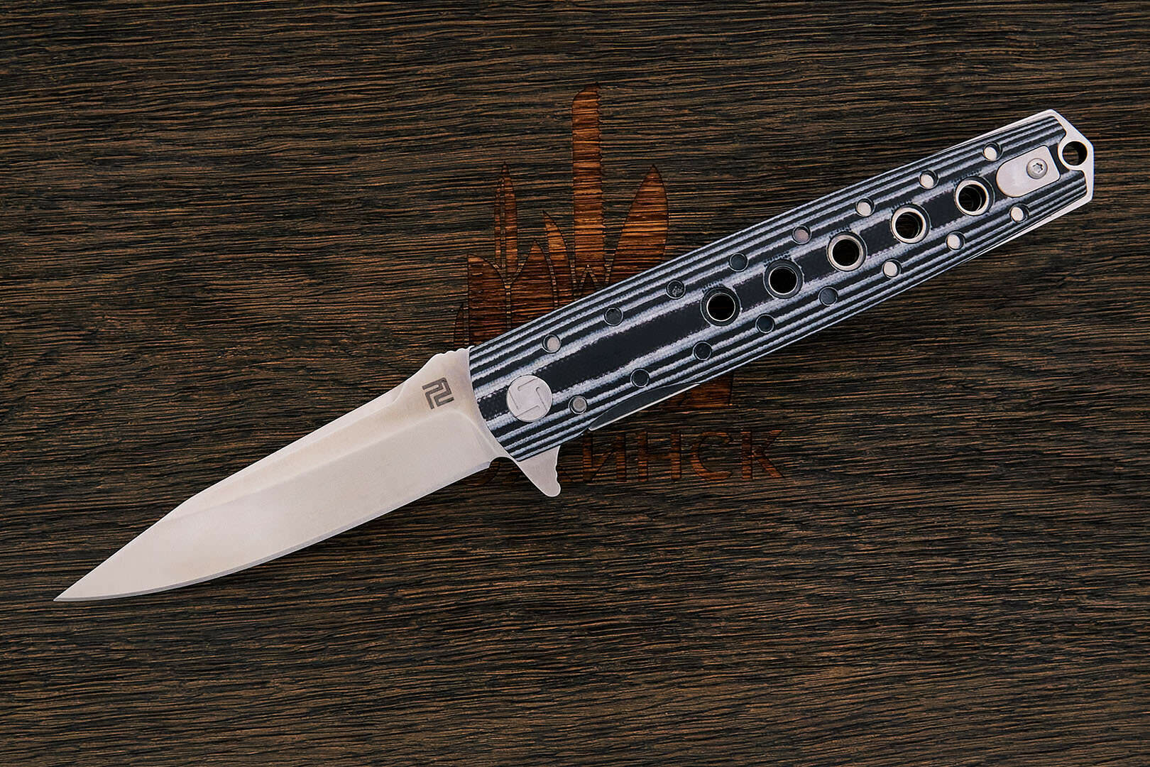 Нож складной Artisan Virgina, клинок 98мм, сталь D2, рукоять G10