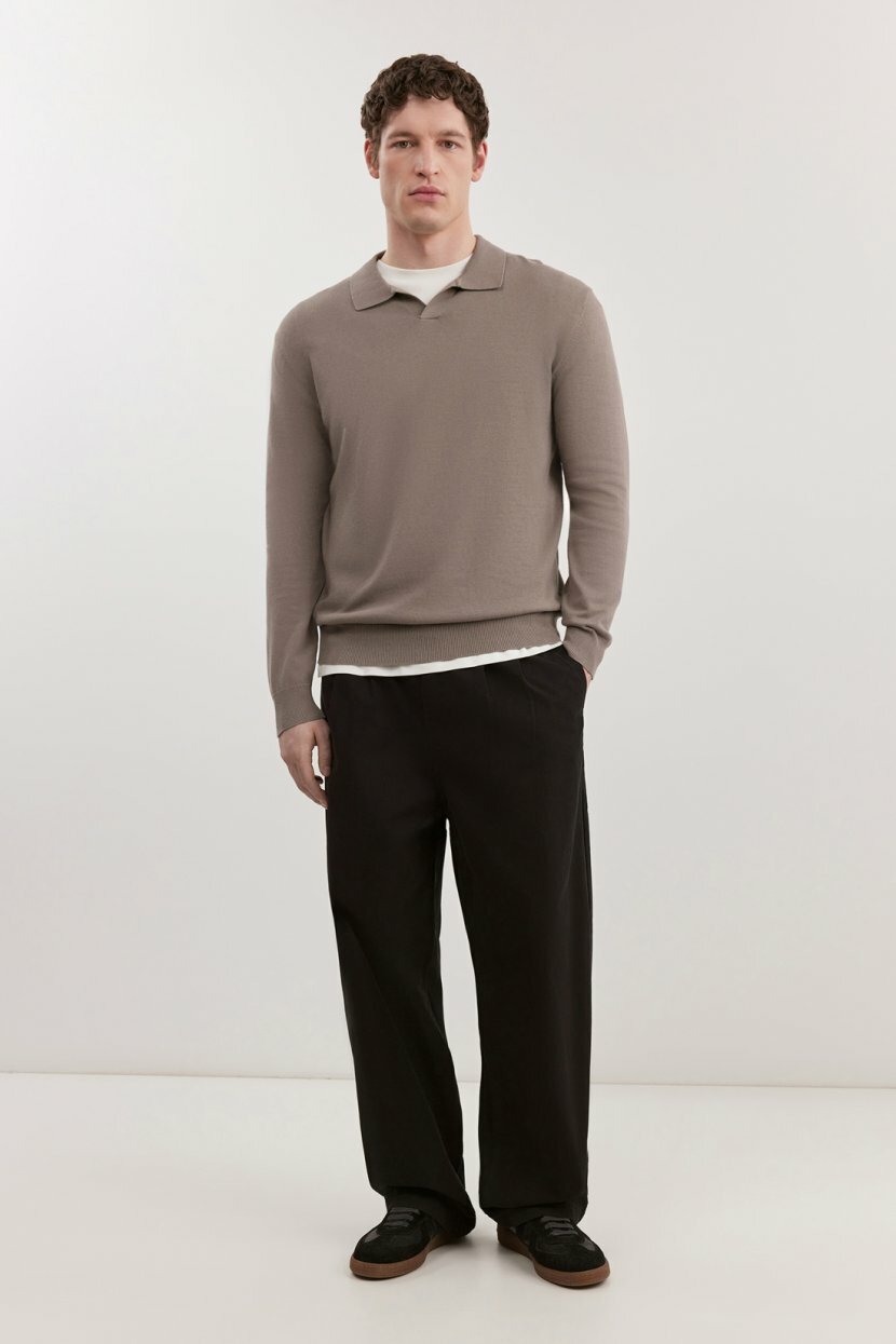 Брюки чинос