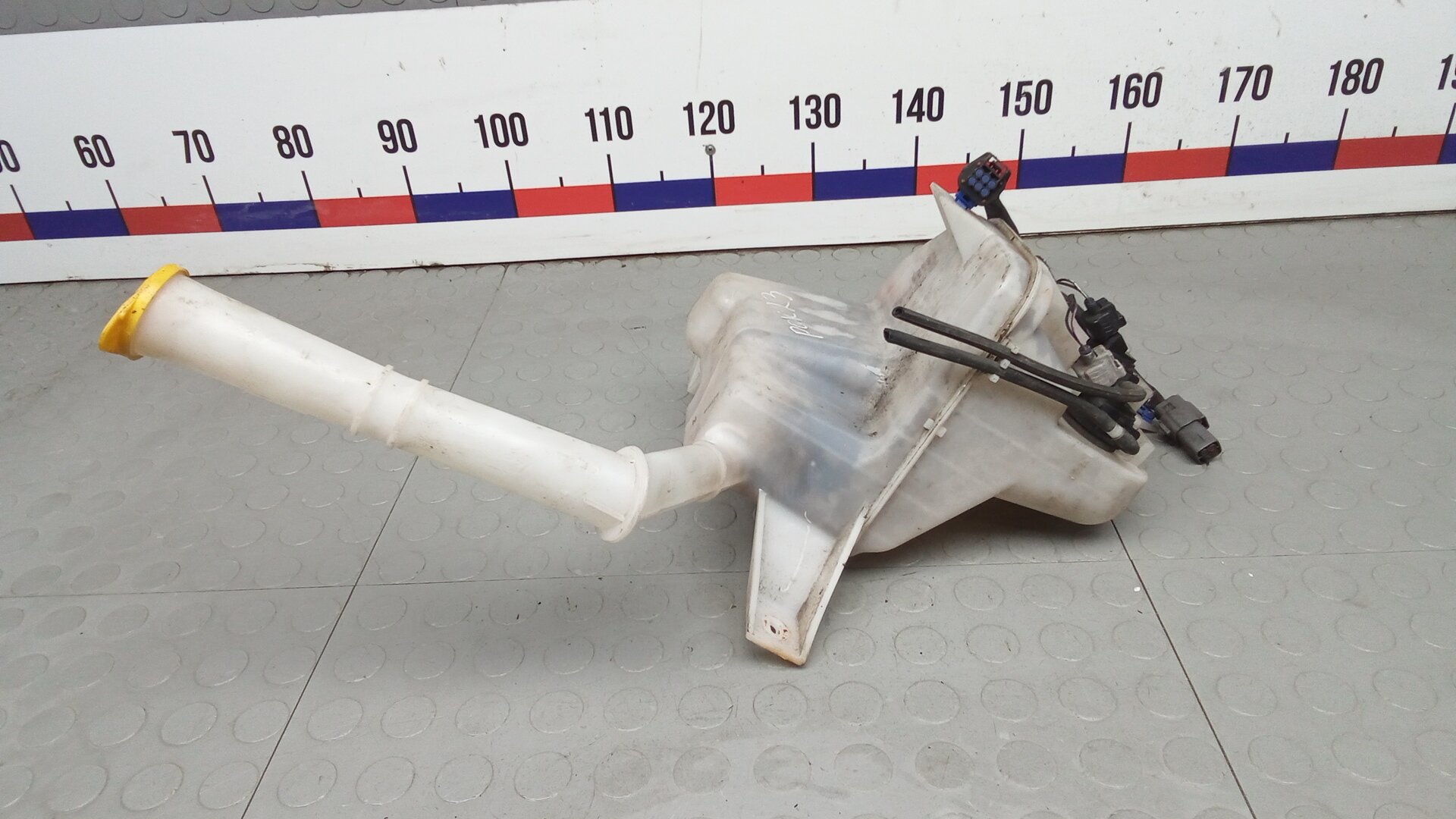 Бачок омывателя MAZDA 6 2