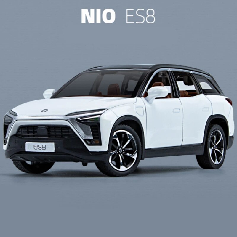 Игрушечный автомобиль NIO ES8 белый 1:24