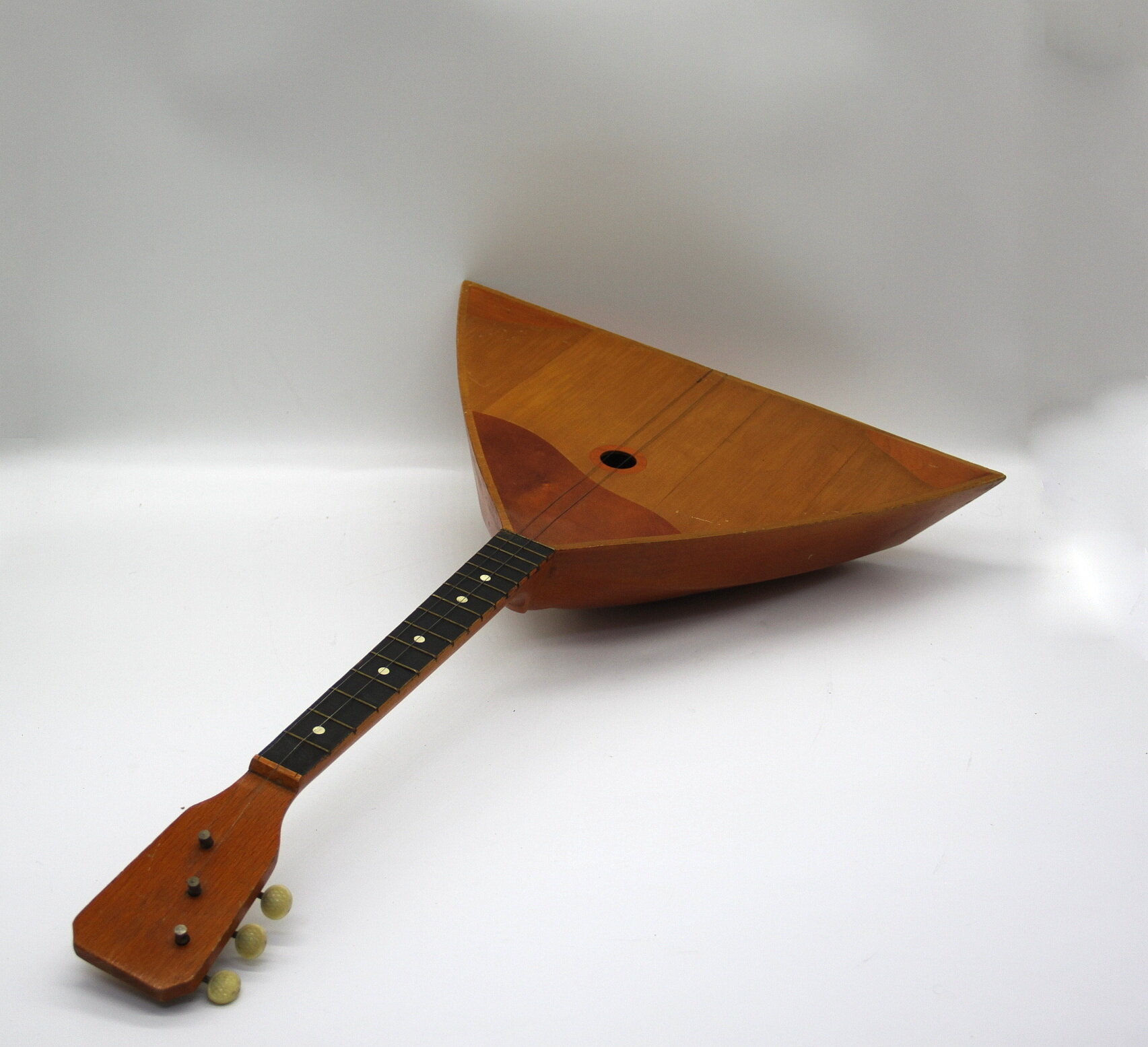 Балалайка Луначарского 216 (под ремонт)