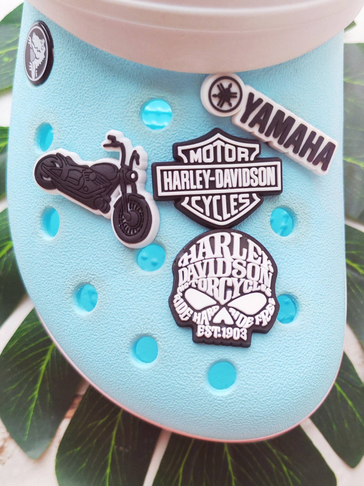 Джибитс мотоцикл Harley Davidson Yamaha на Crocs для мужчин