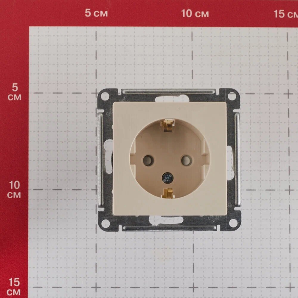Розетка Schneider Electric AtlasDesign ATN000245, бежевая, с заземлением