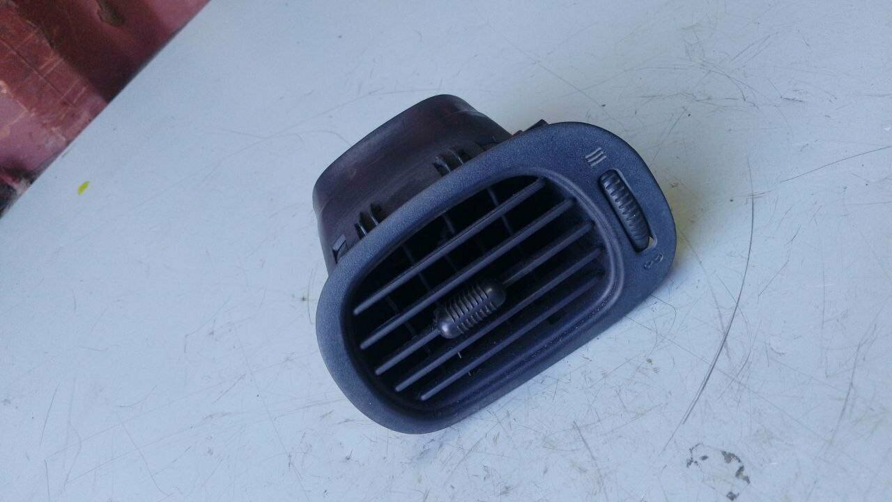 Дефлектор обдува салона Chrysler Voyager 4 (2000 - 2004) OSC95TRMAA