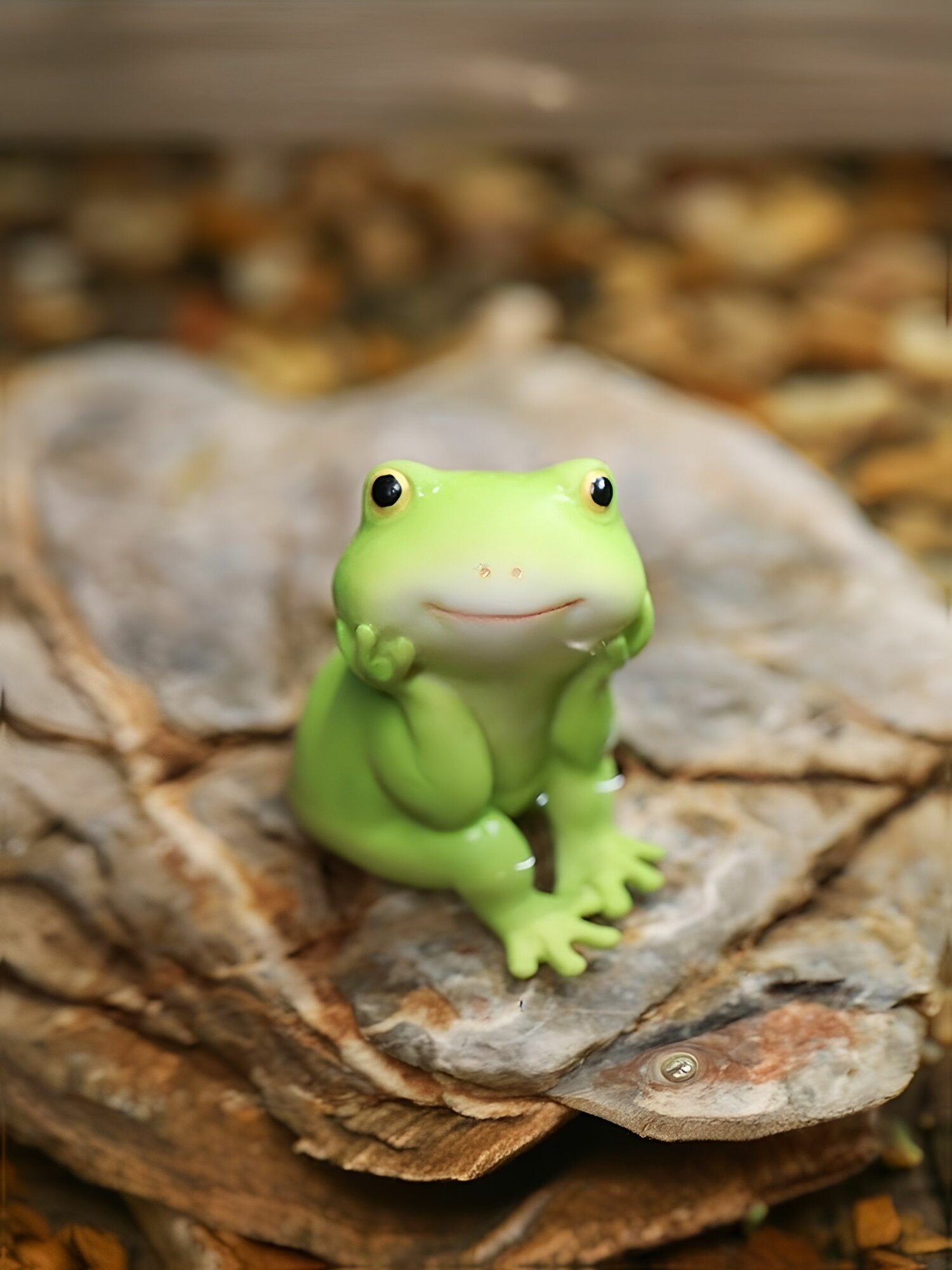 Садовая фигурка лягушек для сада и дачи