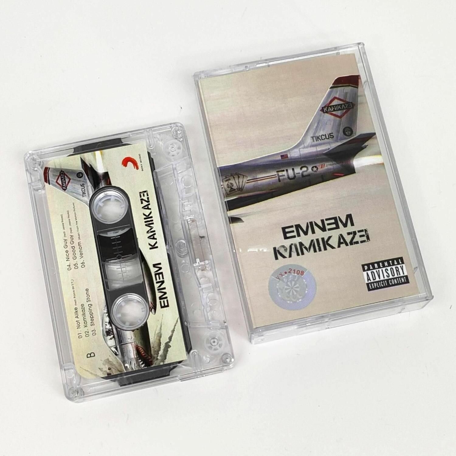 Eminem - Kamikaze Кассета с Магнитной Лентой аудиокассета