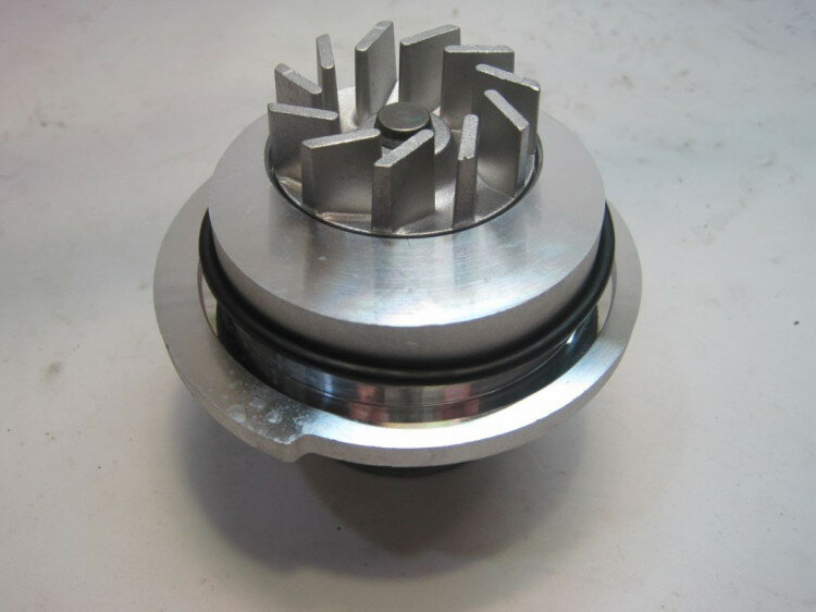 Помпа Шевроле Авео 1.2 -1.4л 8V и 16V Ланос и Дэу Нексия 1,5л 8V 19 зубов 96352648, - Zikmar