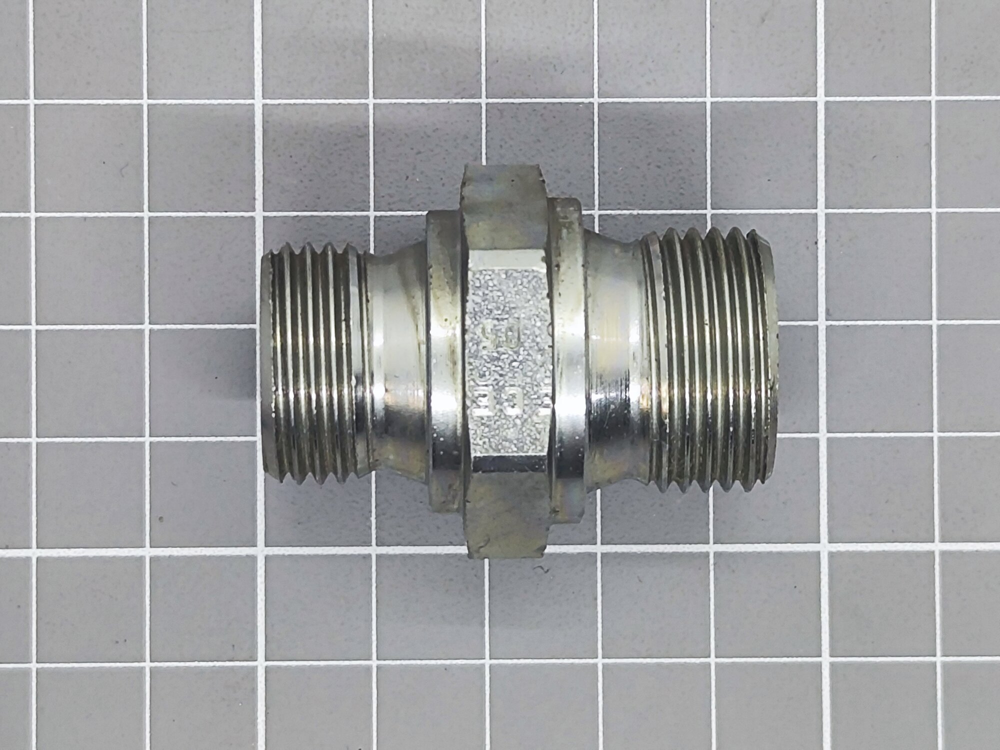 Адаптер BSP 1/2" - BSP 5/8" (ш-ш) переходной прямой для РВД и гидравлических систем (1 шт)