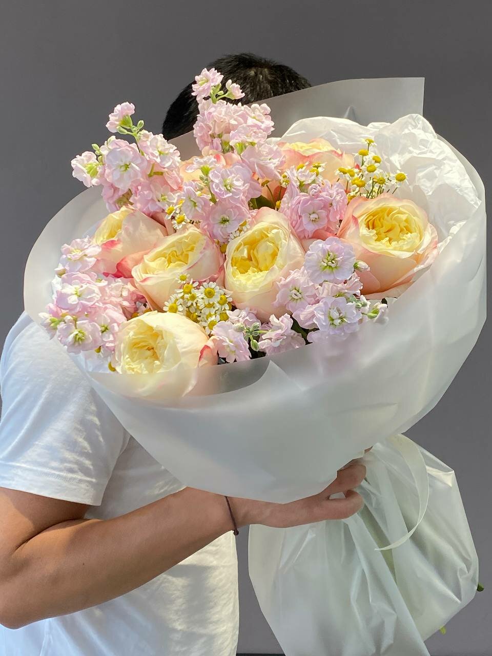 Большой красивый букет, подарок на день рождение, нежный розовый