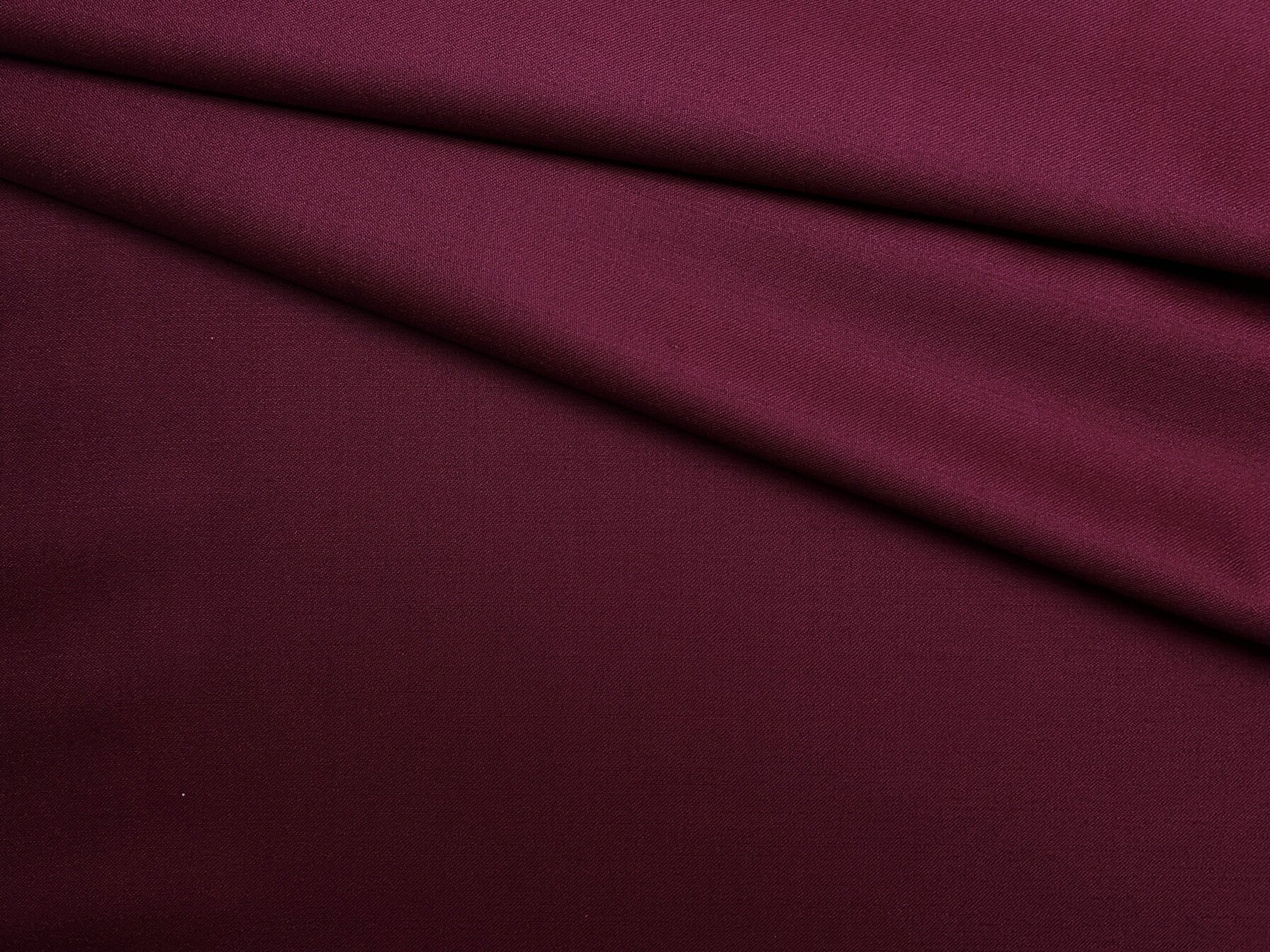 Ткань Костюмная бордового цвета 19266