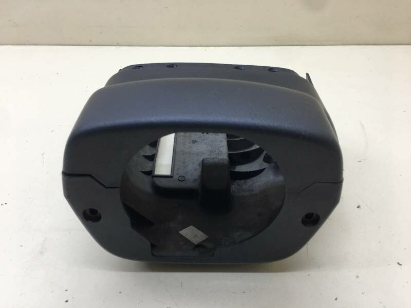 Кожух рулевой колонки Toyota Corolla E120 2001-2007
