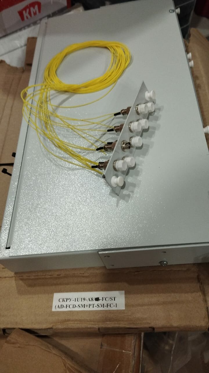 Кросс оптический стоечный Vimcom СКРУ-1U19-A8/16-FC/ST 8 портов