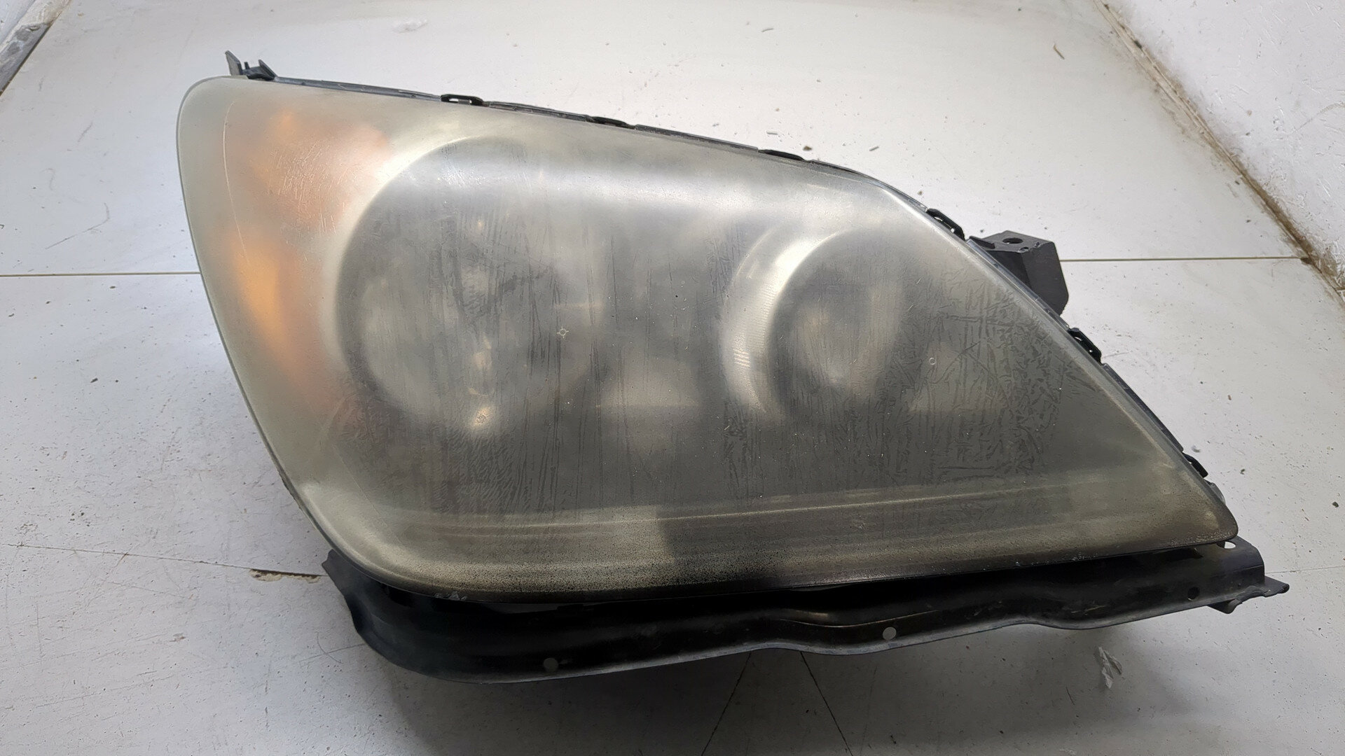Фара (передняя) правая Honda Odyssey Б/У