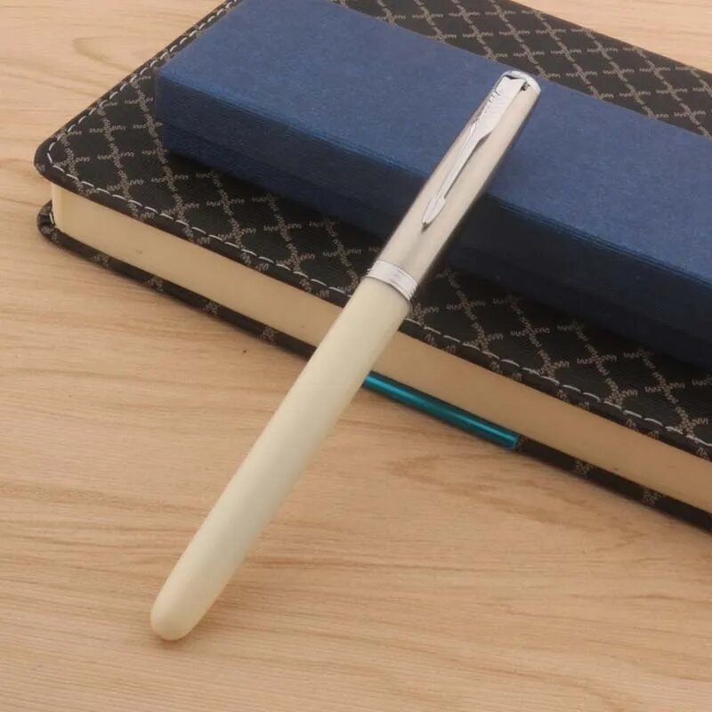 Перьевая ручка JinHao 86 классическая зелёная/красная/синяя/чёрная 0,5 мм Голубой, белый