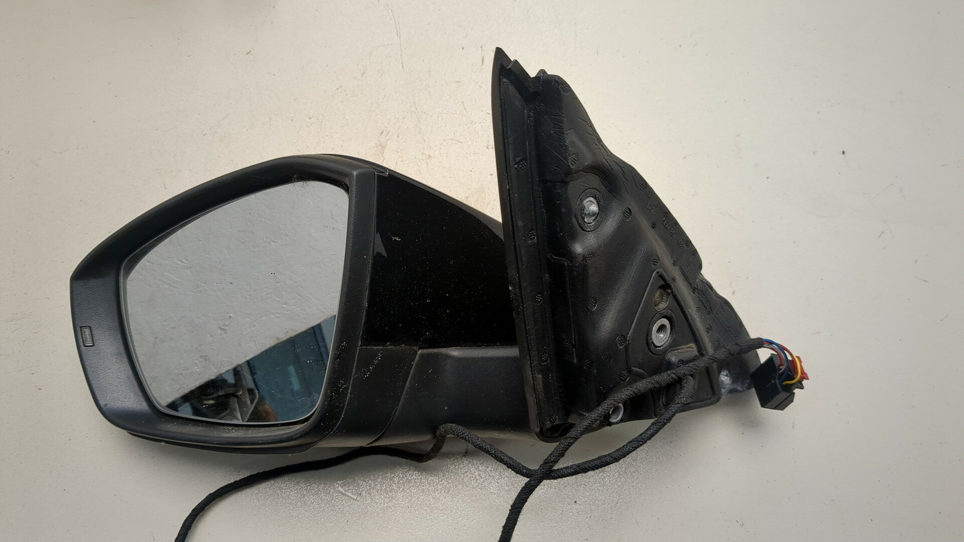 Зеркало боковое левое Skoda Octavia (A7) Б/У