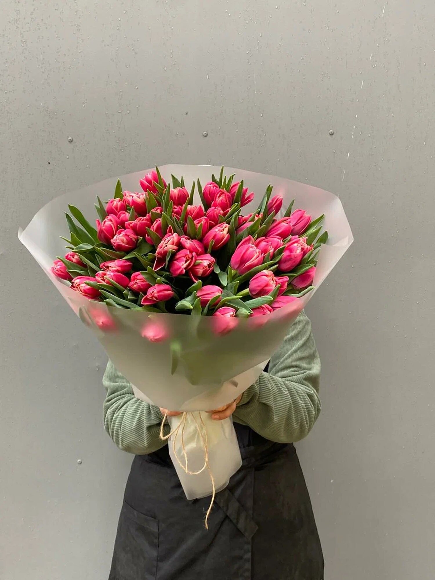 Монобукет ShokoFlowers "Тюльпаны", 75 штук, фиолетовые, без упаковки